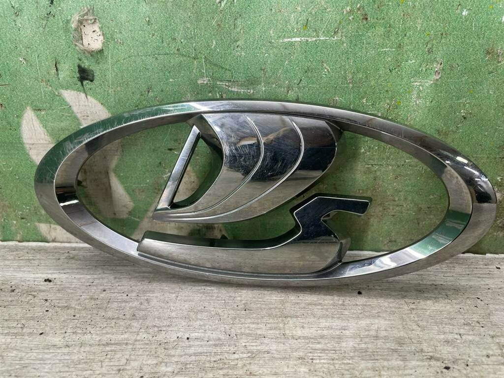 Эмблема LADA VESTA 15-19