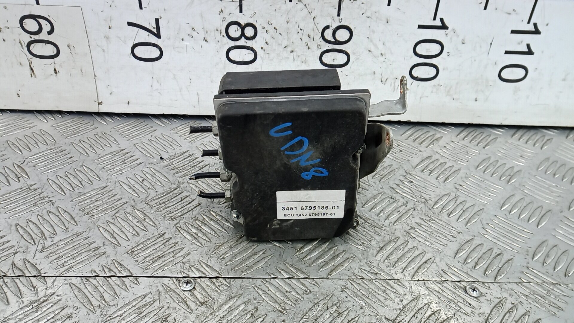 Блок ABS BMW X1 E84, Номер bosch 0265236157