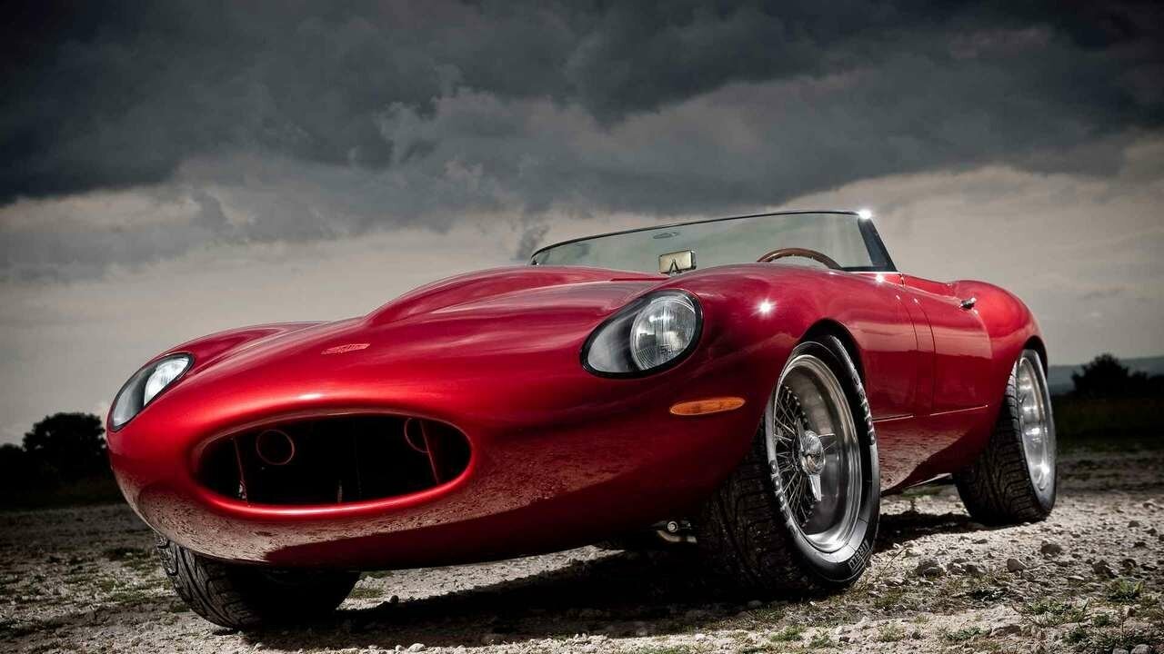 Картина на холсте 110x60 LinxOne "Авто, машины, мото, транспорт" интерьерная для дома / на стену / на кухню / с подрамником