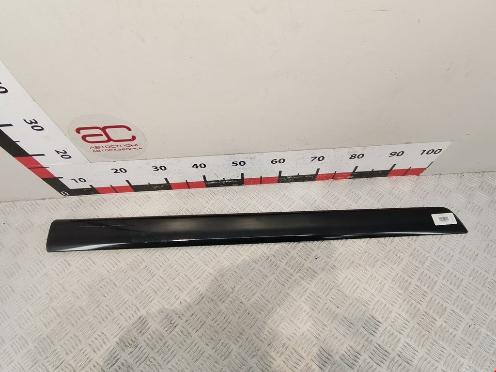 Накладка (молдинг) двери передней левой Citroen C5 1 8545AH арт. 1651190