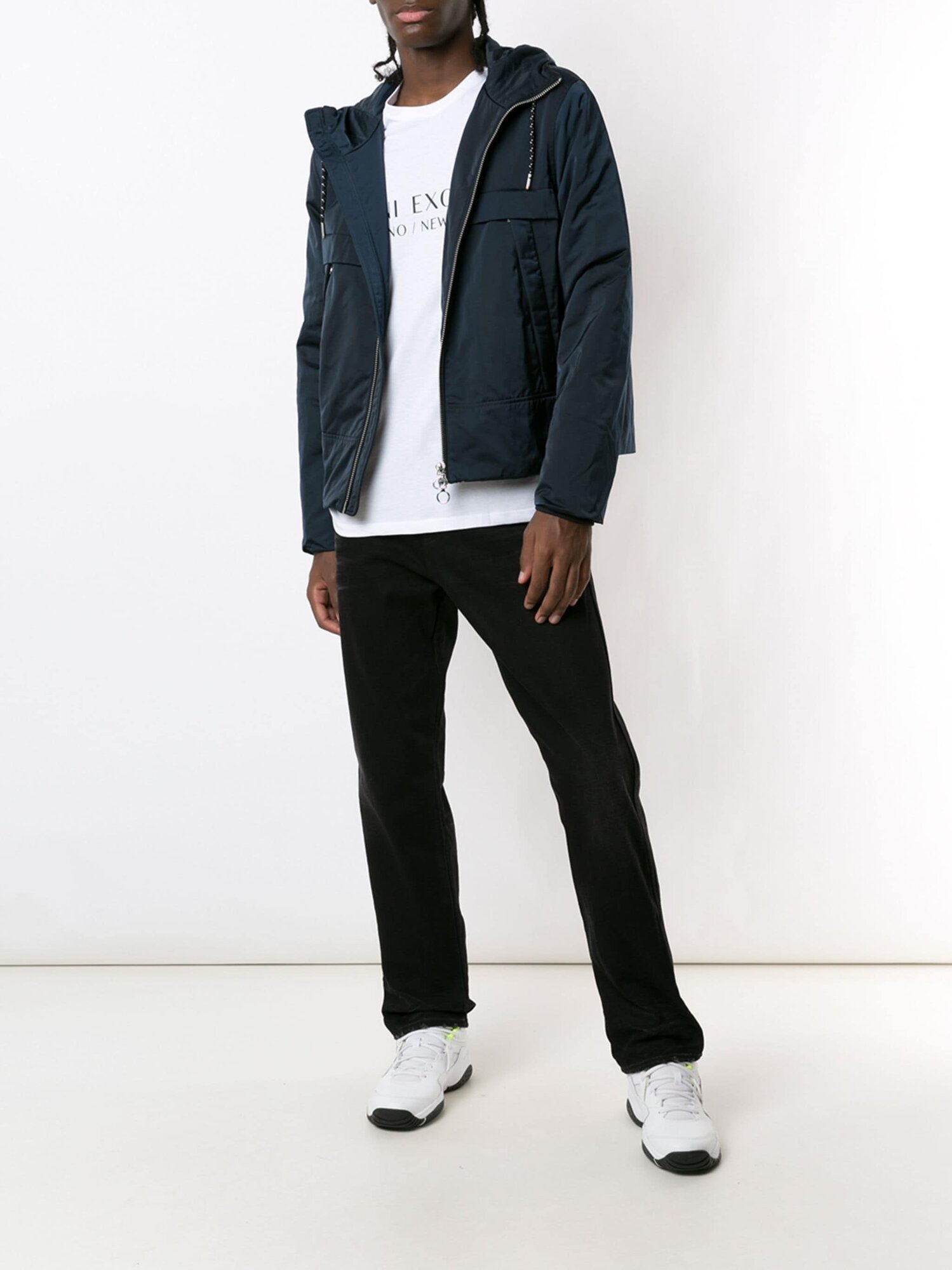 Футболка Armani Exchange, размер 44, white — фото 1