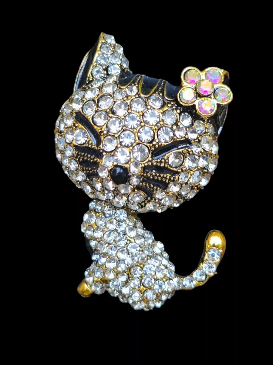 Кошка фигурка сувенирная магнит