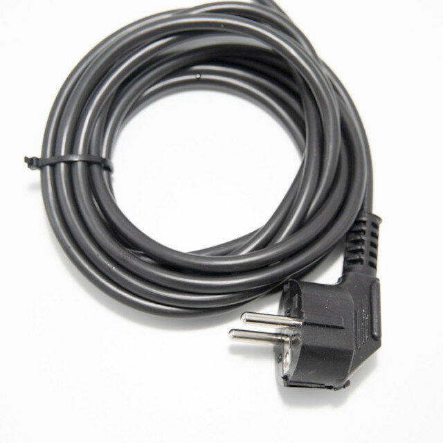 Кабель с вилкой реальная электрика армированный ПВС 3х0,75мм 1,5 м черный