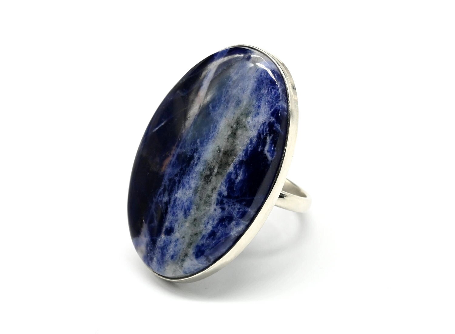 Кольцо, содалит