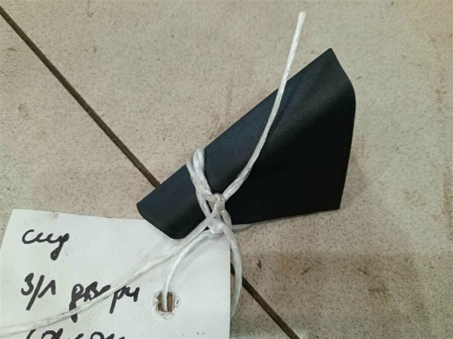 Уголок двери задней левой внутренний от Kia Ceed 2012-2018