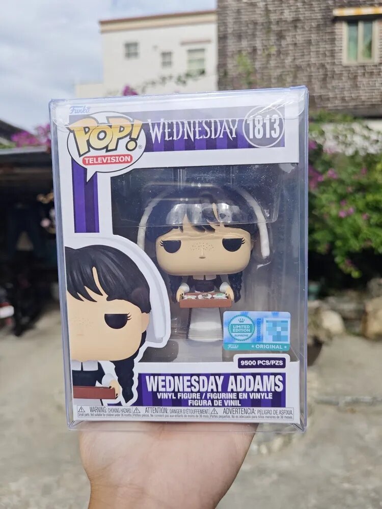 Фигурка Funko POP! 1813"Среда" - Наряд горничной Wednesday Addams Лимитированная серия LE9500