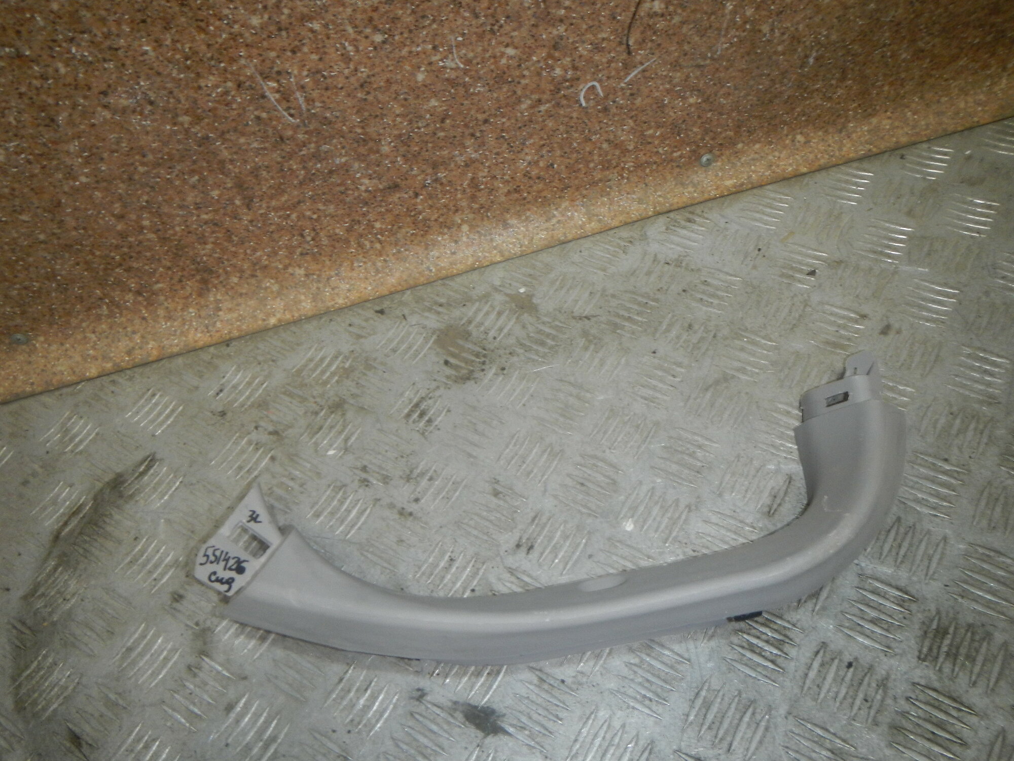 Б/У Обшивка двери багажника, KIA (Киа)-CEED (07-12) KIA CEED (07-12) левая, хетч, 5дв Царапины. 551426 Hyundai-KIA арт. 8...