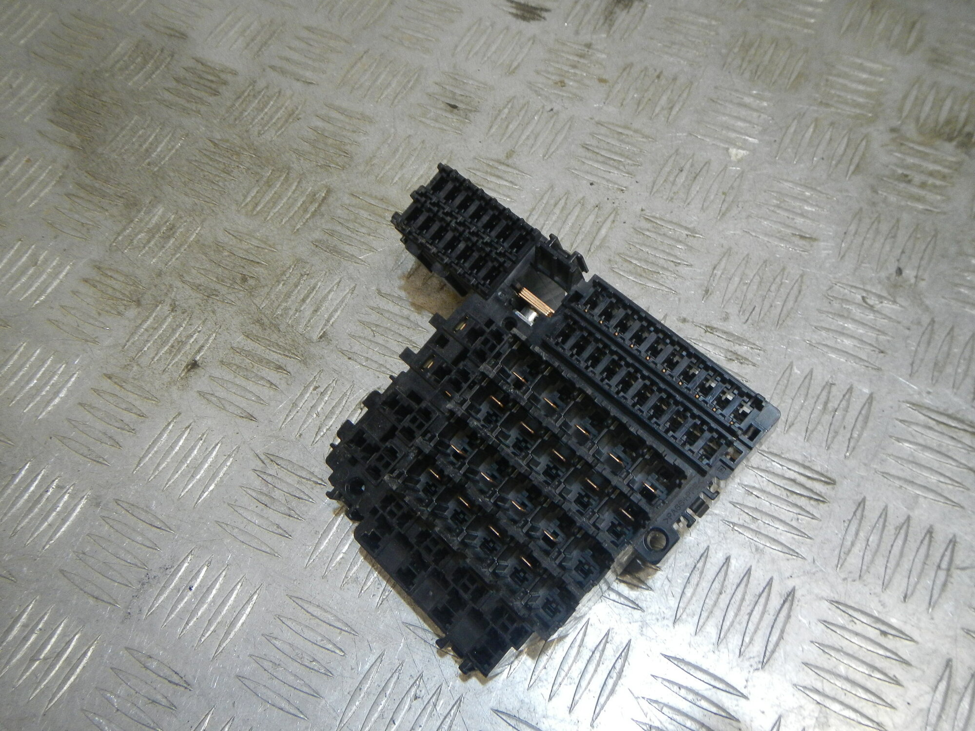 Б/У Блок предохранителей, Mazda (Мазда)-CX-5 (17-) MAZDA CX-5 (17-) моторный Без видимых повреждений. 509123 MAZDA арт. K...