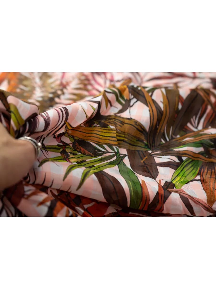 Вискоза фактурная в клетку с узором тропики