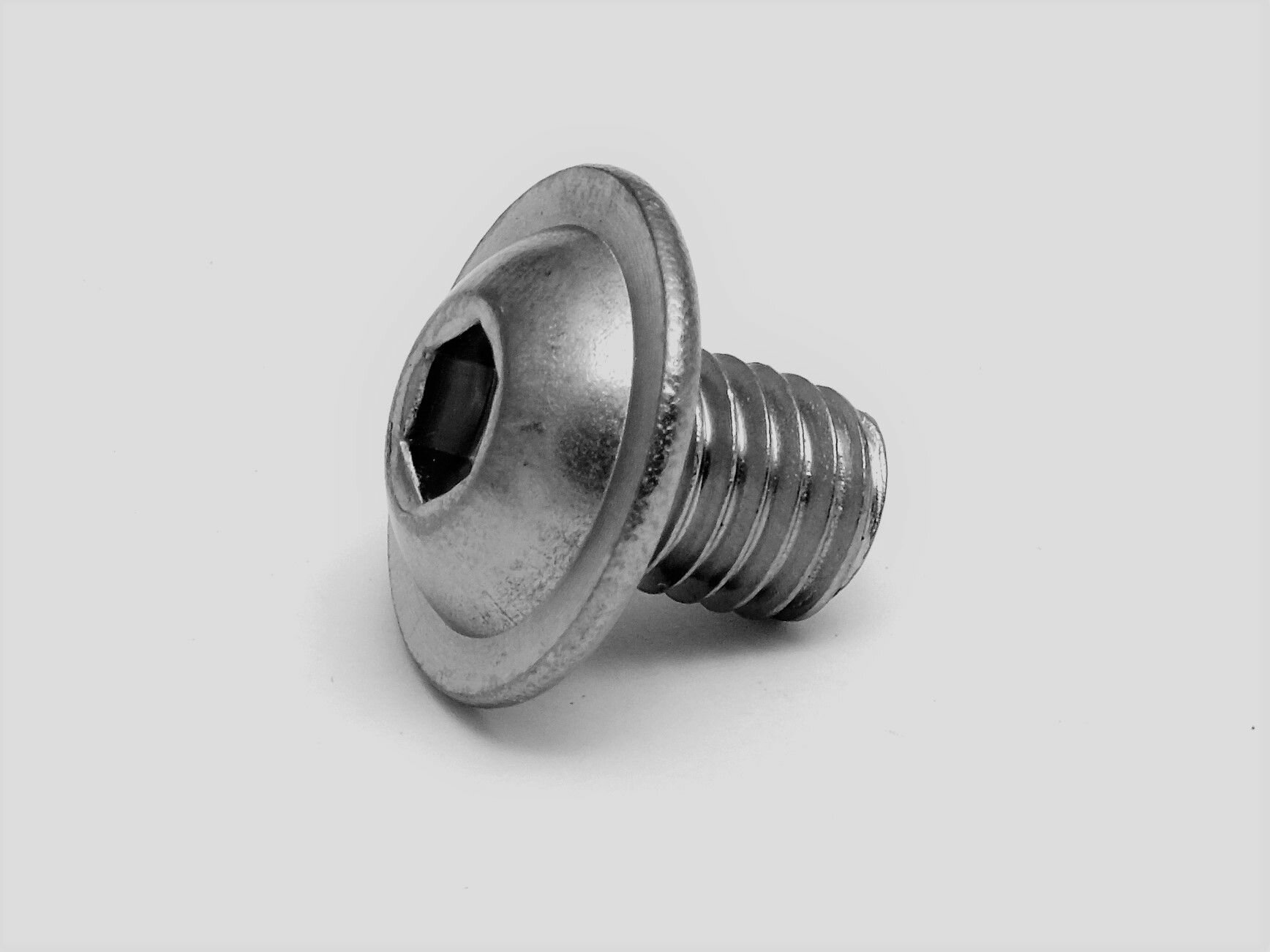 Винт с полукругл. гол, с буртом и вн. шестигр, А2, М8х12 ISO 7380-2, L52 / 10 шт / соберизавод