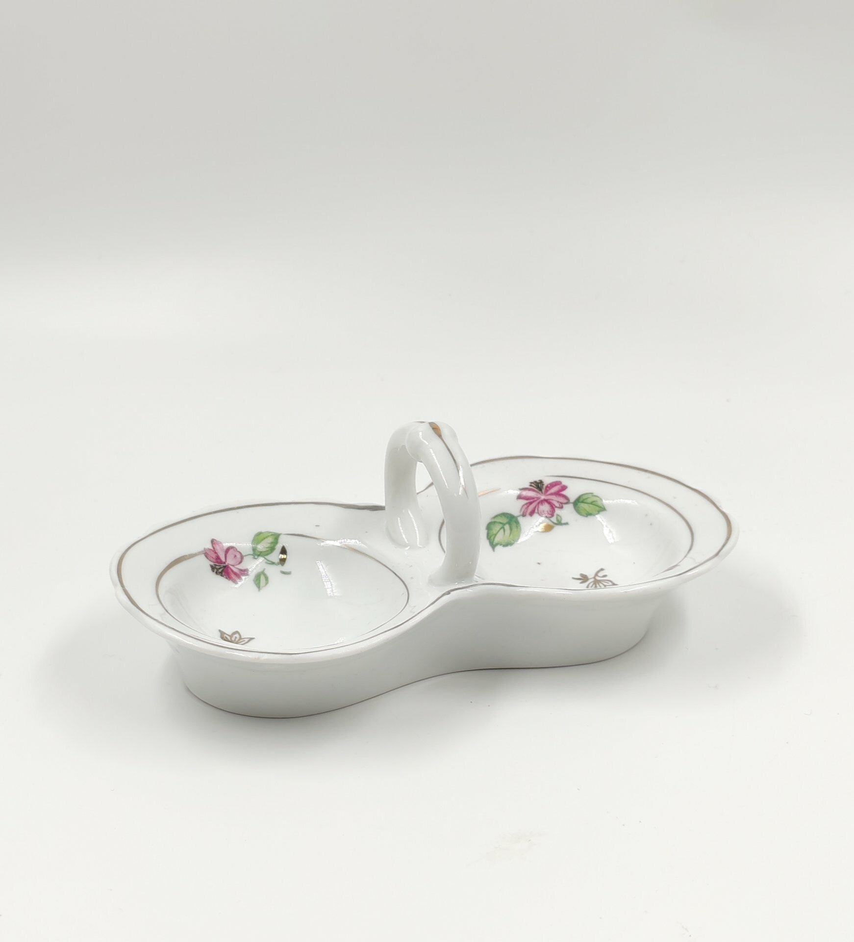 Солонка двухсекционная с цветочным декором, фарфор, деколь, золочение