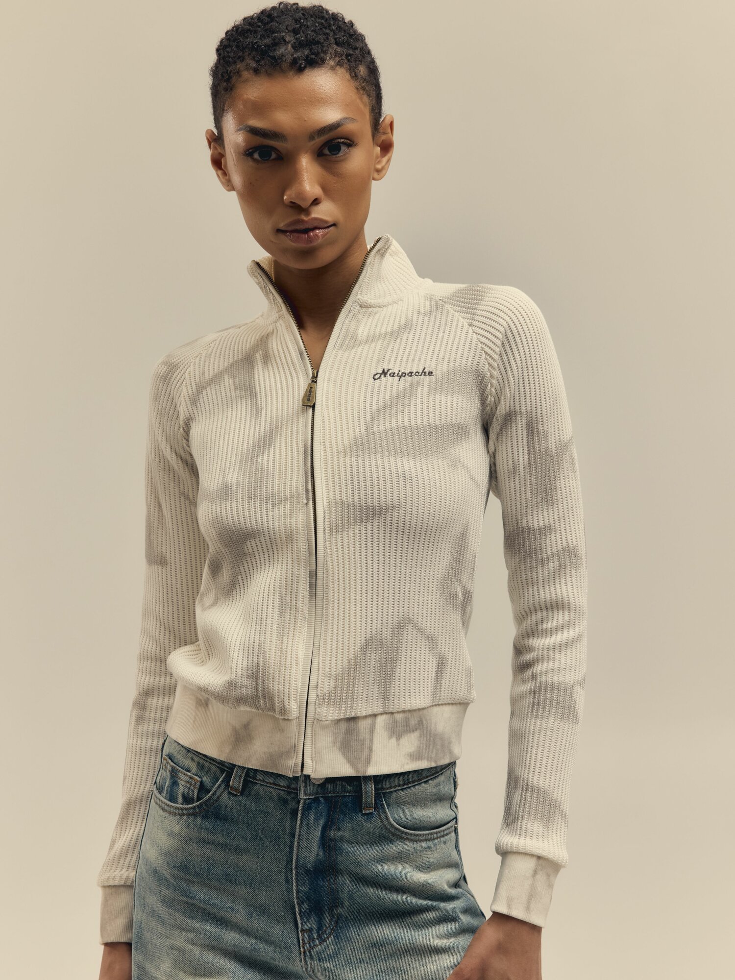 Пуловер для кормящих мам