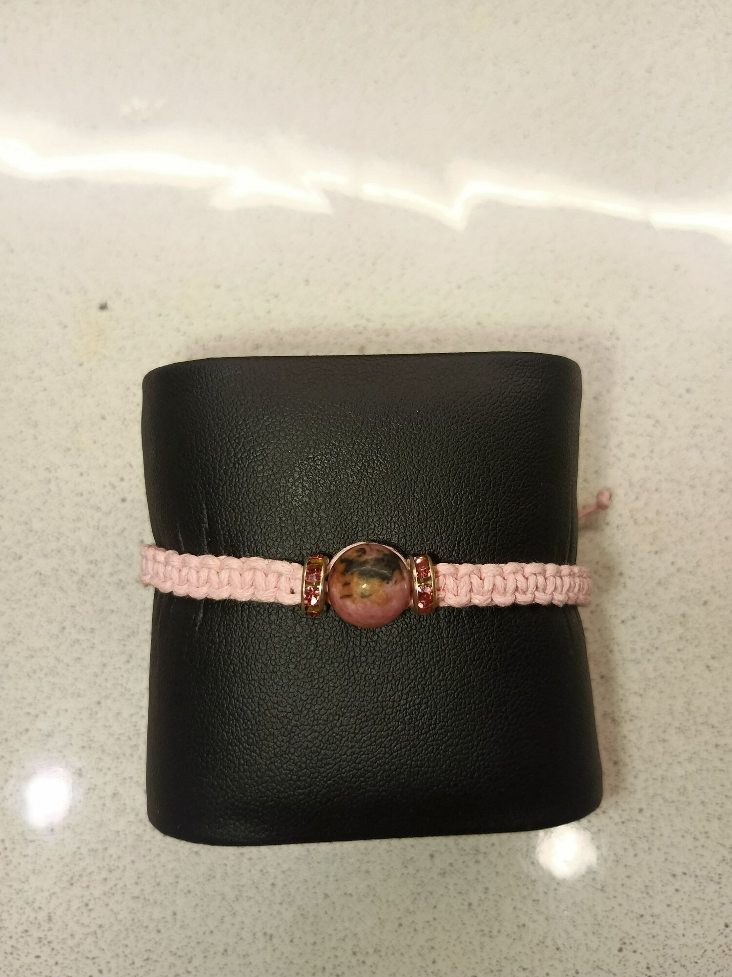 Плетеный браслет, родонит