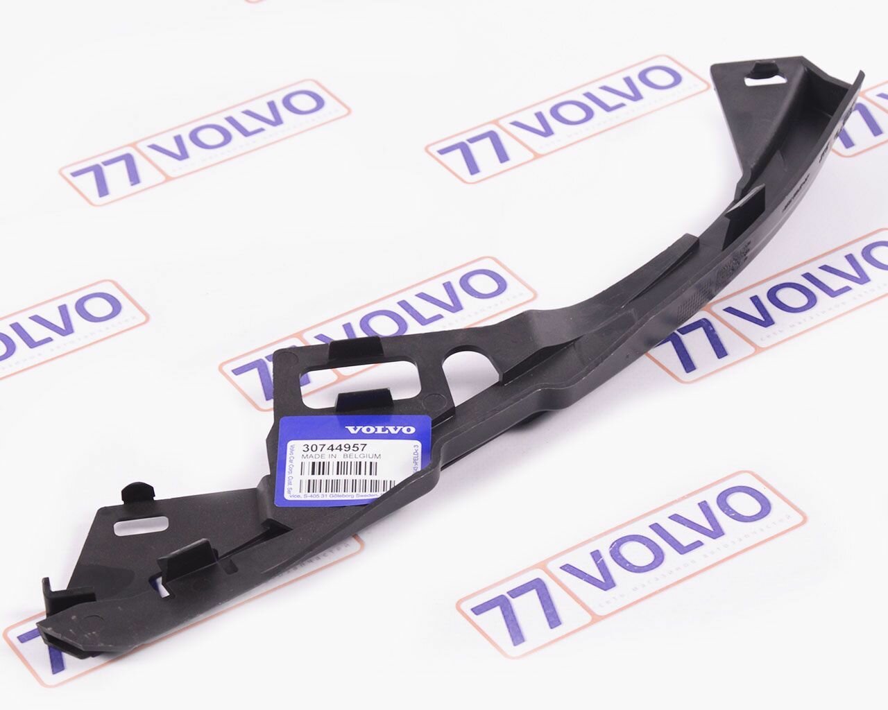 30744957 Кронштейн бампера переднего правый под фарой VOLVO