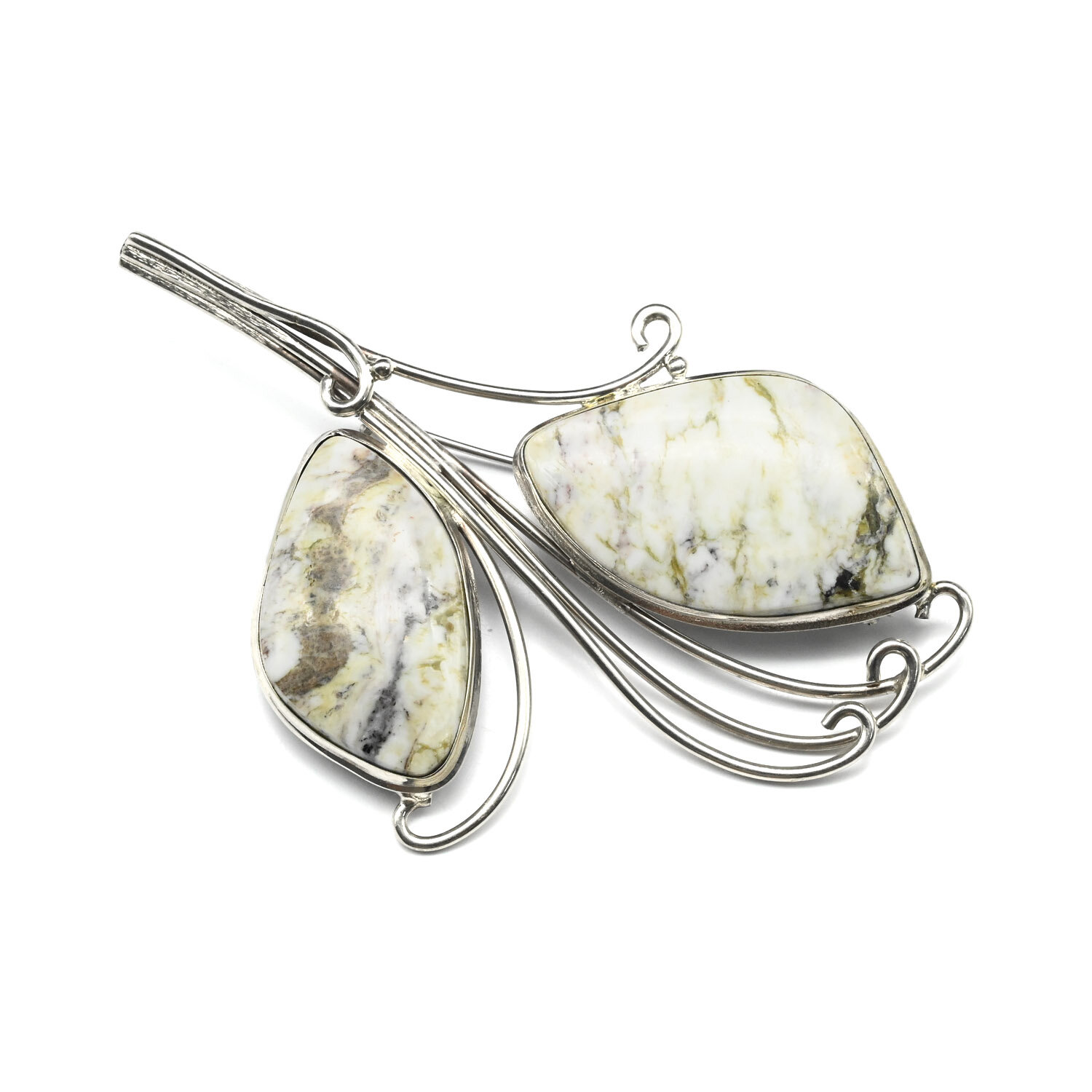 Брошь, магнезит