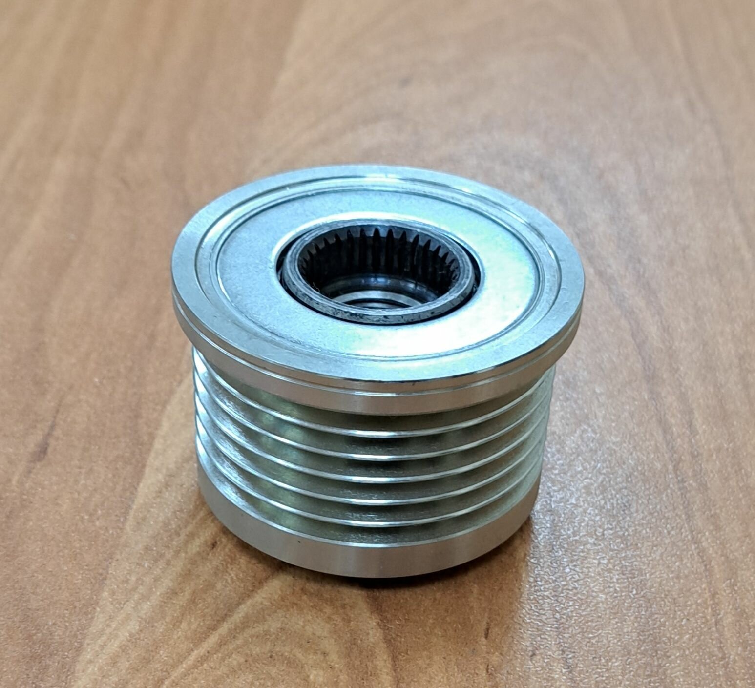 XAY9030ВТ Шкив генератора с обгонной муфтой MITSUBISHI, NISSAN, OPEL, RENAULT