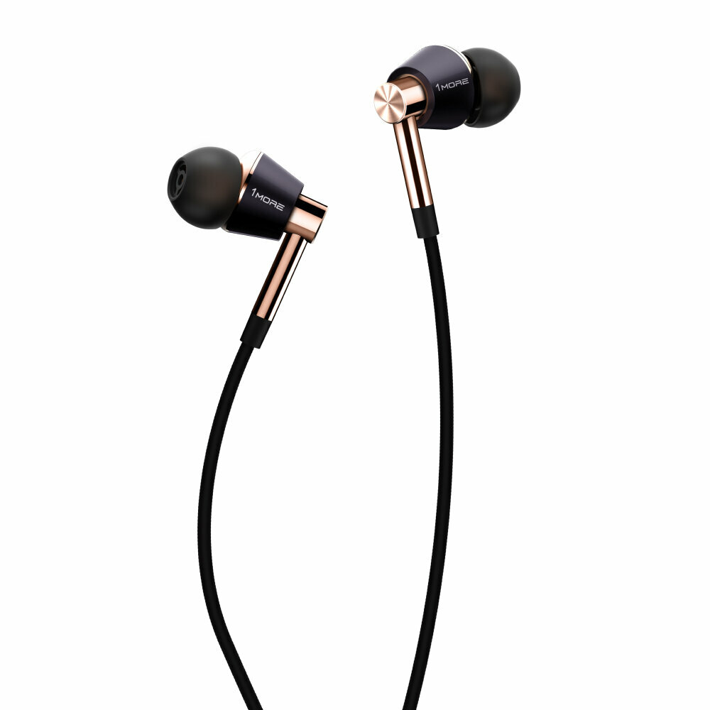 Проводные наушники 1MORE Triple Driver In-Ear E1001, черный/золотой