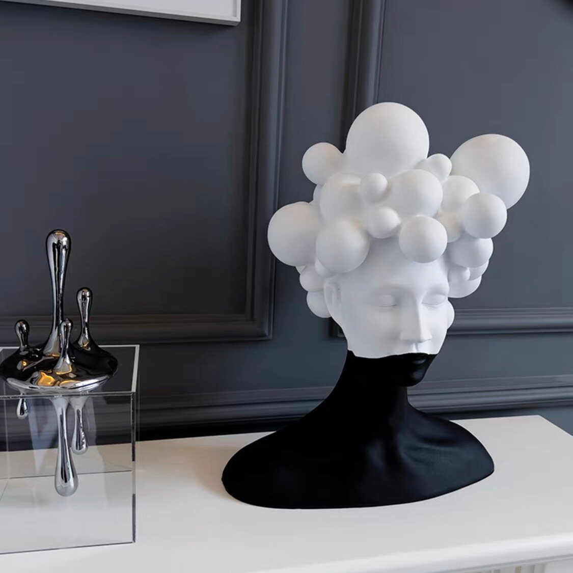 Бюст Lady Black&White