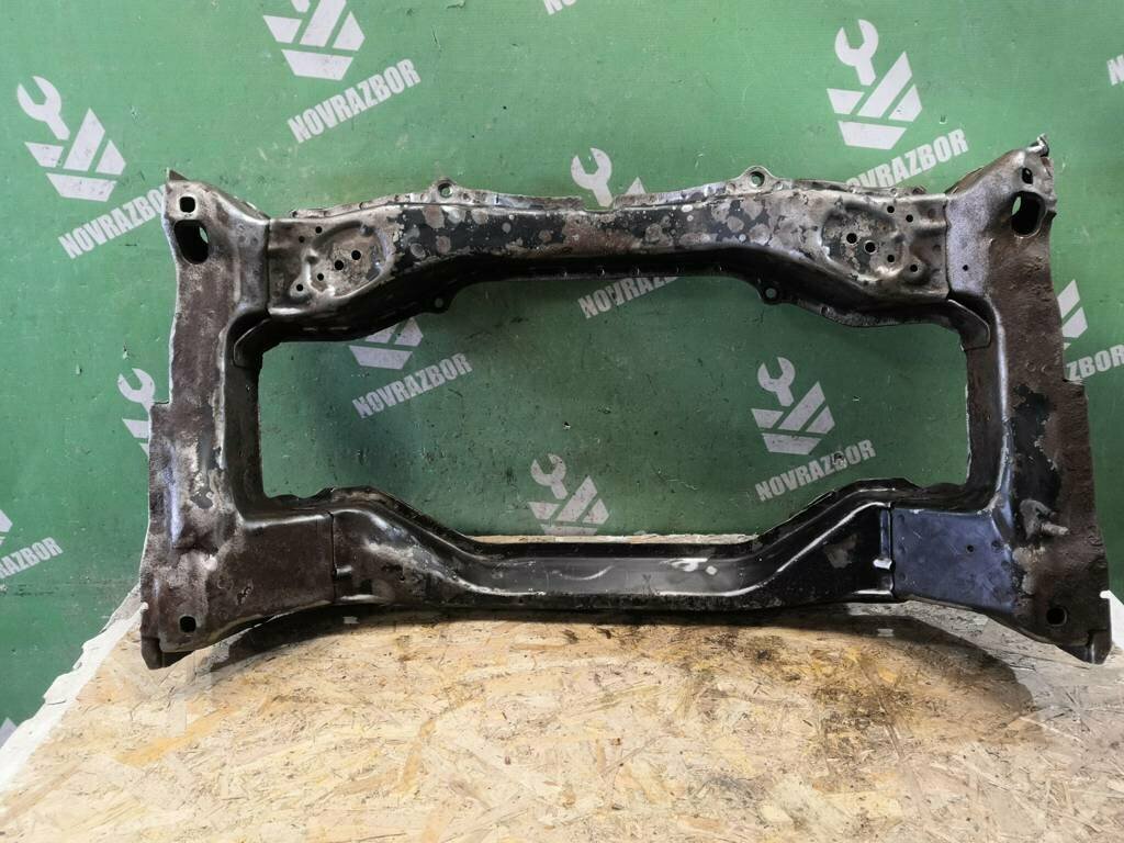 Балка подмоторная Mercedes Benz W210 E-class 1995-2000