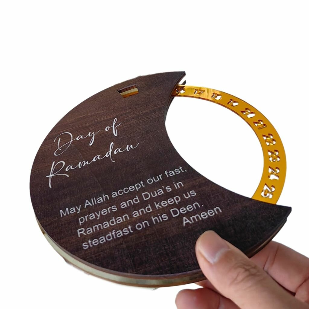 Деревянный календарь обратного отсчета