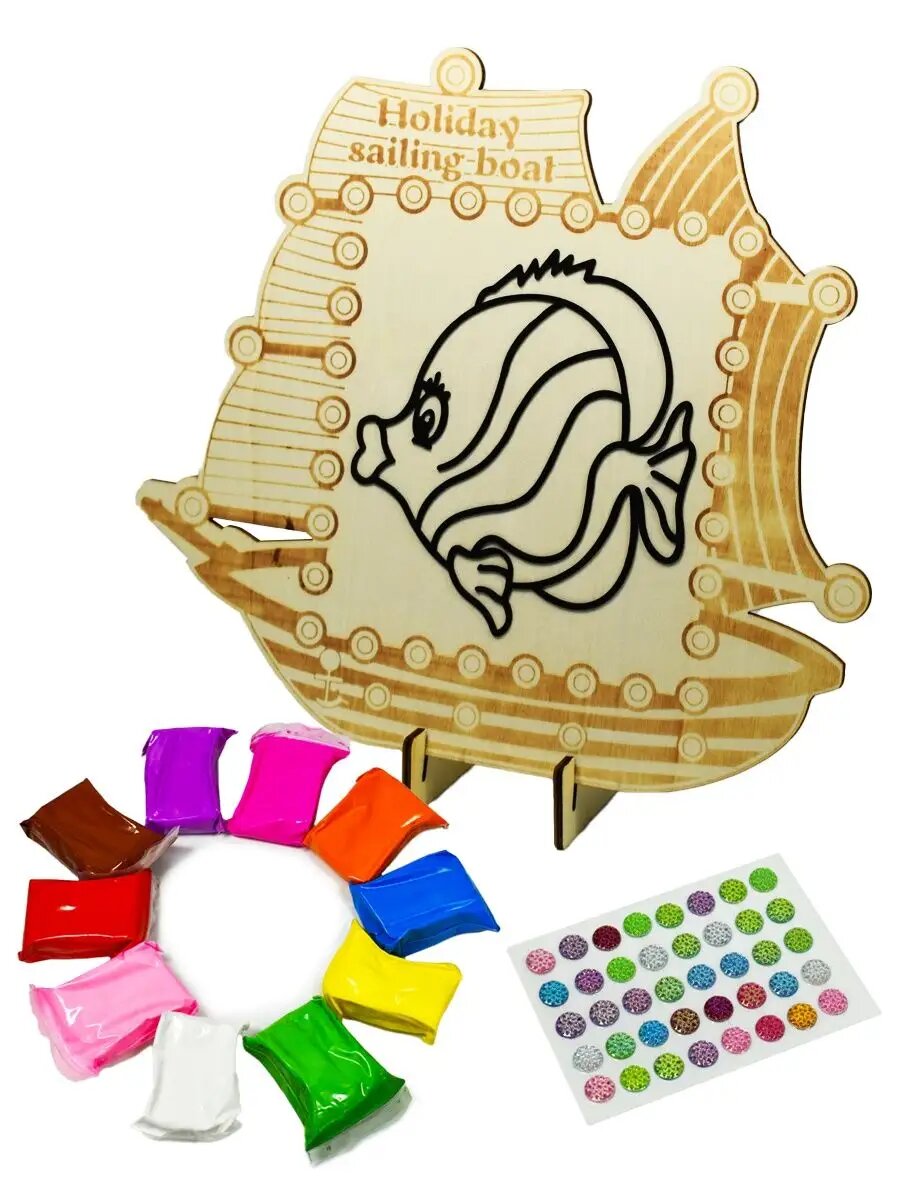 Аппликация пластилином со стразами