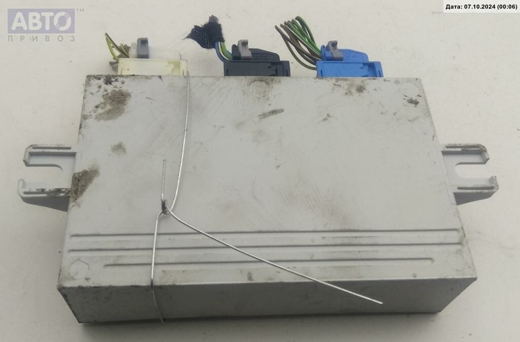 Блок управления парктроником BMW X3 E83 (2003-2010)