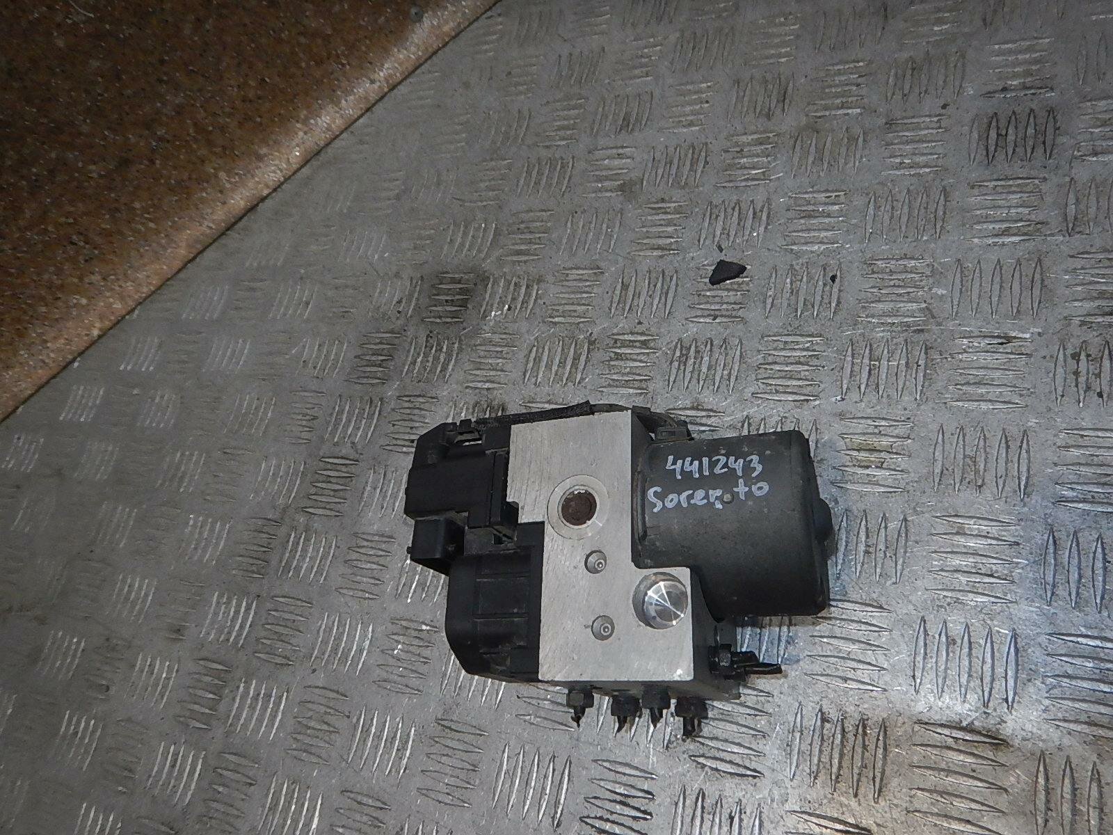 Б/У Блок ABS (насос), KIA (Киа)-SORENTO (03-09) KIA SORENTO (03-09) -06 Без видимых повреждений. 441243 Hyundai-KIA арт. ...