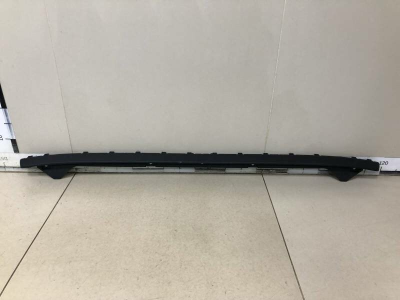 Спойлер заднего бампера центральный Audi Q7 4M 2015 кат.номер: 4M0807541