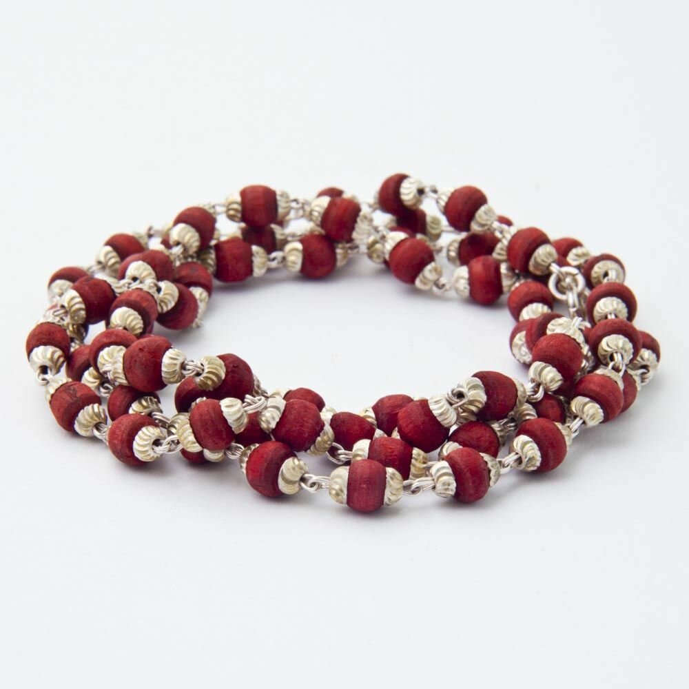 Бусы, дерево