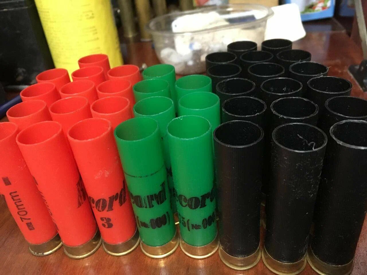 Гильза пластиковая для снаряжения патронов пластиковая к 12/70 без капсюля 15 шт.