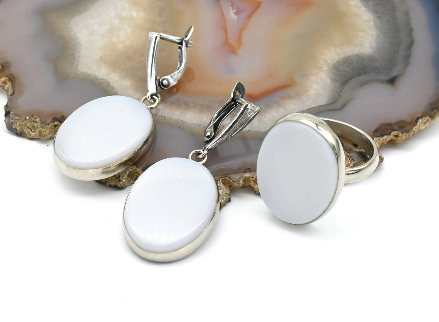 Комплект бижутерии, кахолонг