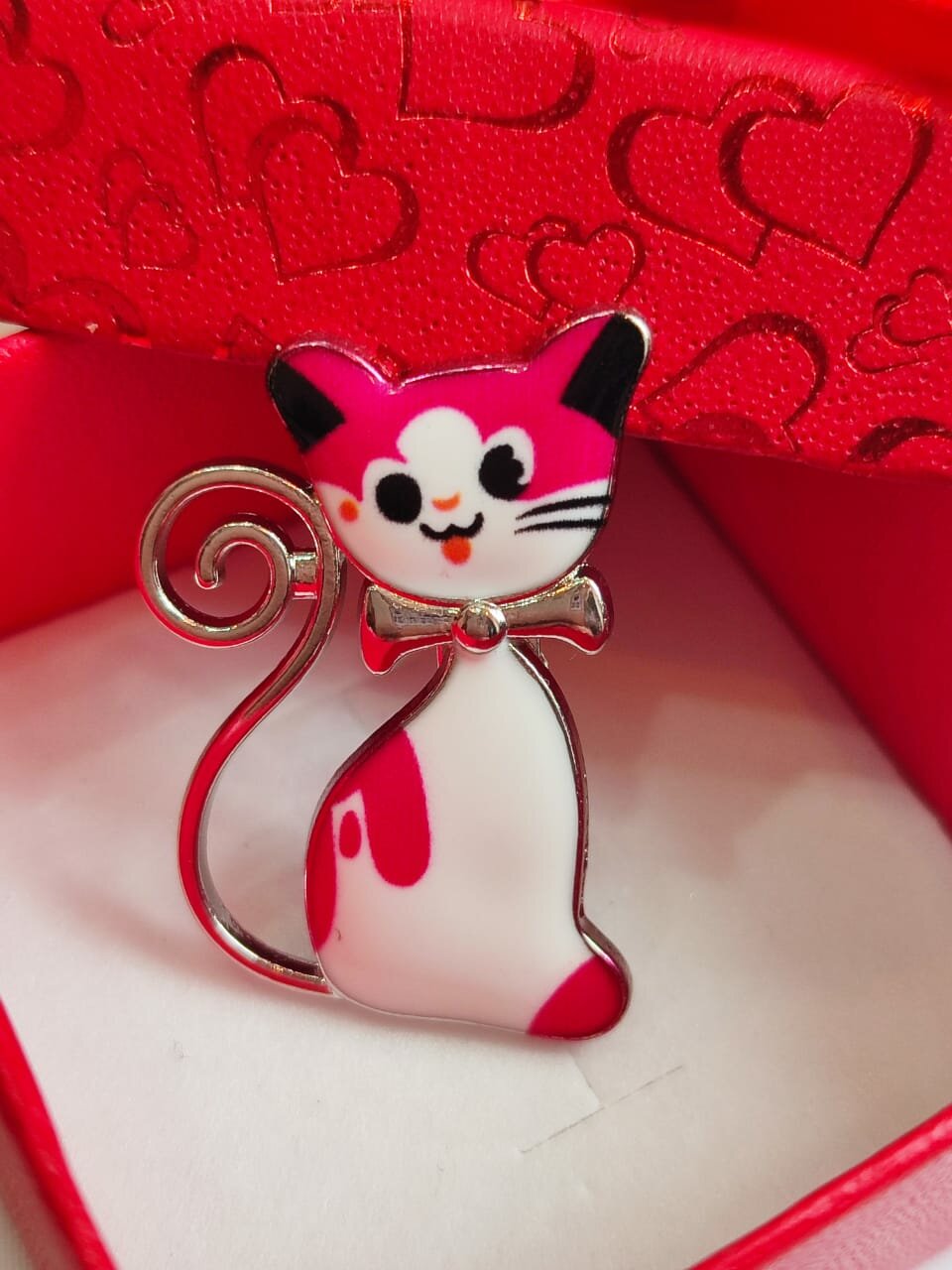 Брошь, эмаль