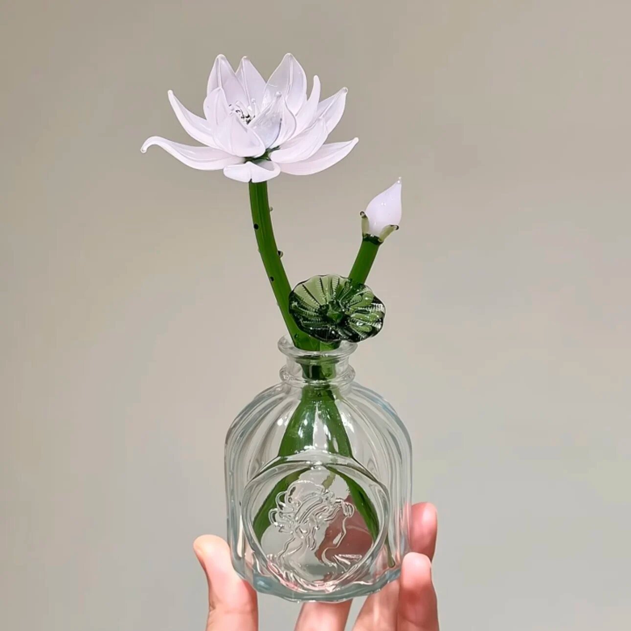 Цветная керамическая композиция лотоса с кристаллами with vase