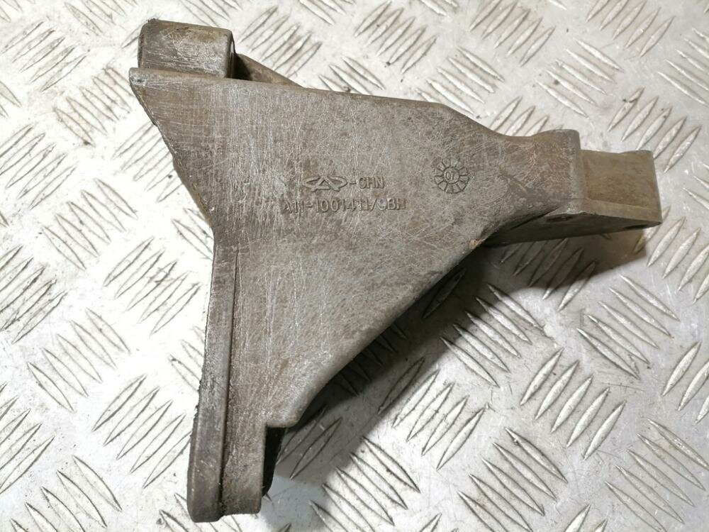 Кронштейн двигателя CHERY Amulet 2006-2012 A111001411