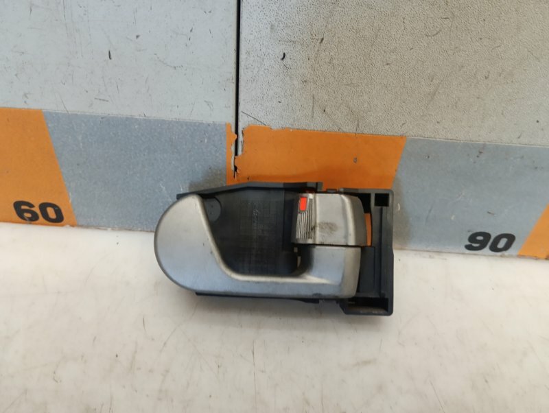 Б/У Мицубиси Галант 9 Ручка двери внутренняя Mitsubishi Galant 2004 9, DJ Прав. 299499 MITSUBISHI арт. MR642041