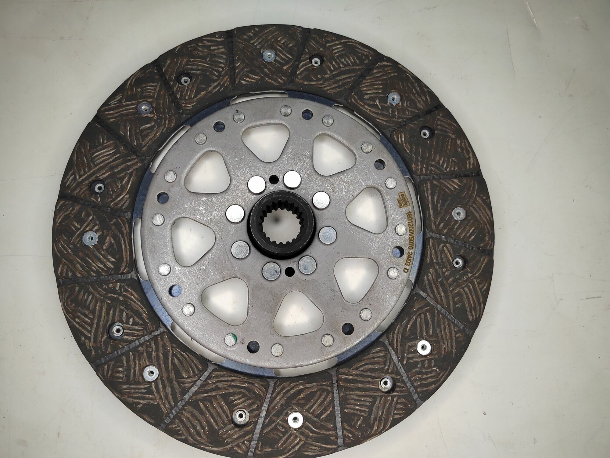 Диск сцепления JAC J7 [1.5 16V 6MT лифтбэк Turbo] 1601200V5070