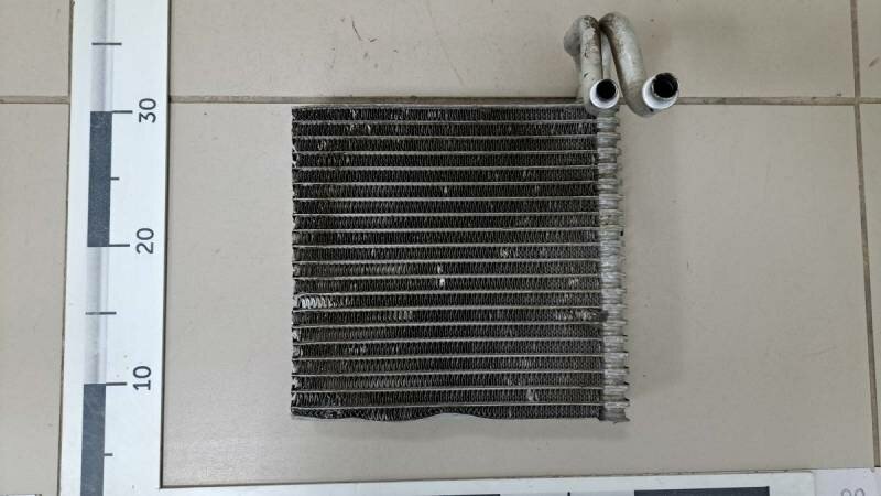 Испаритель кондиционера Renault Logan 2 2014 кат.номер: 272814151R