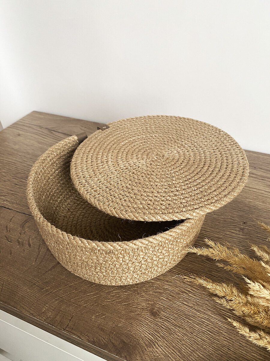 Корзина плетеная из джута с крышкой для хранения, 20х9 см