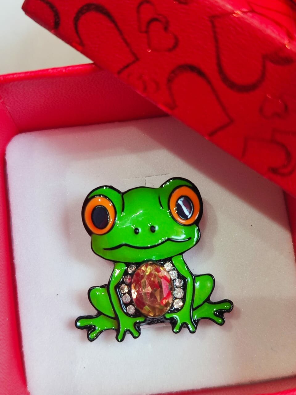 Брошь, эмаль, стразы