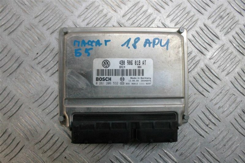 Б/У Блок управления двигателем Volkswagen Passat B5 / Фольксваген Пассат Б5 1.8 APU 150Л.С. 2000