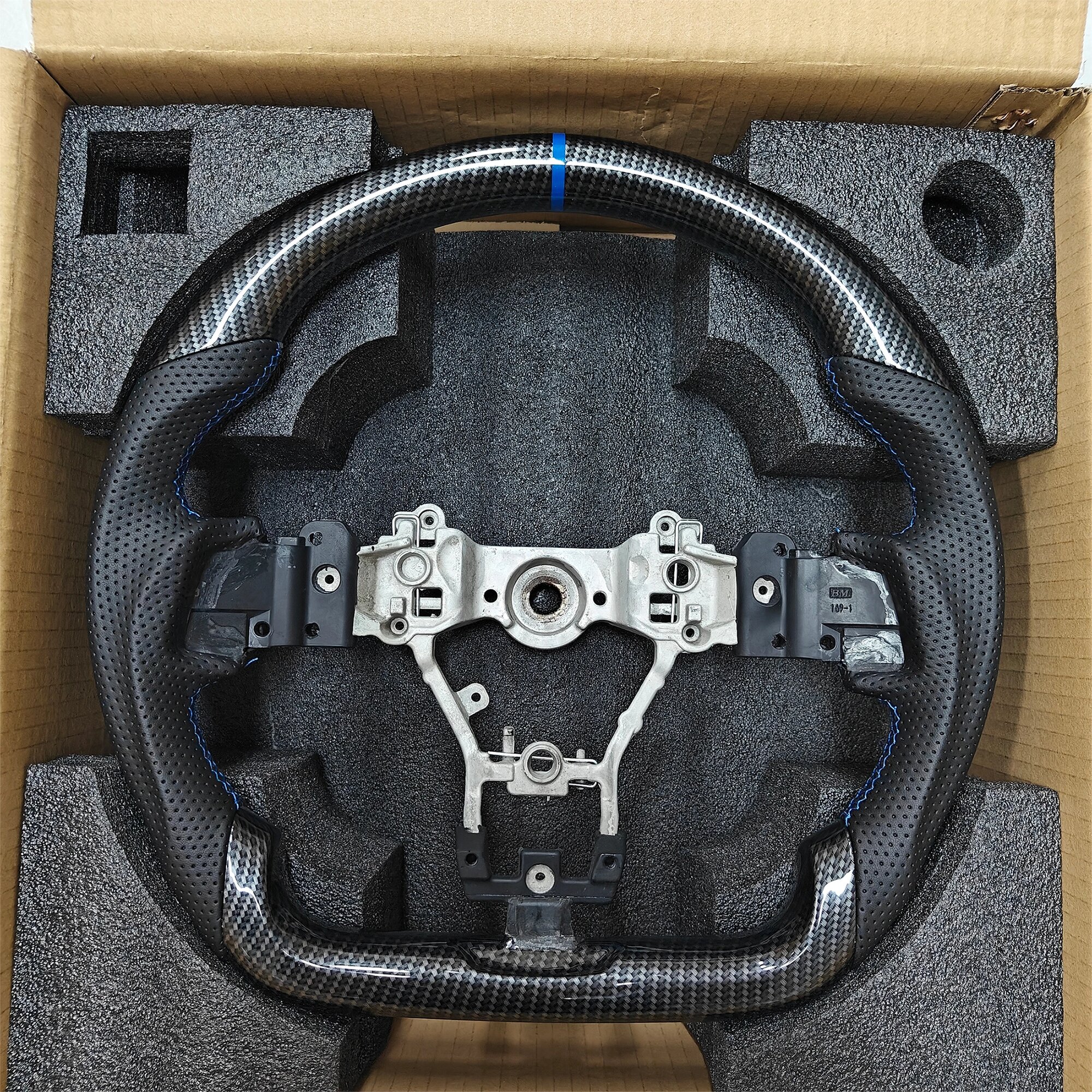 Руль из настоящего углеродного волокна, перфорированная кожа наппа для Subaru WRX/STI LEVORG 2015 2016 2017 2018 2019 2020 2021 2022