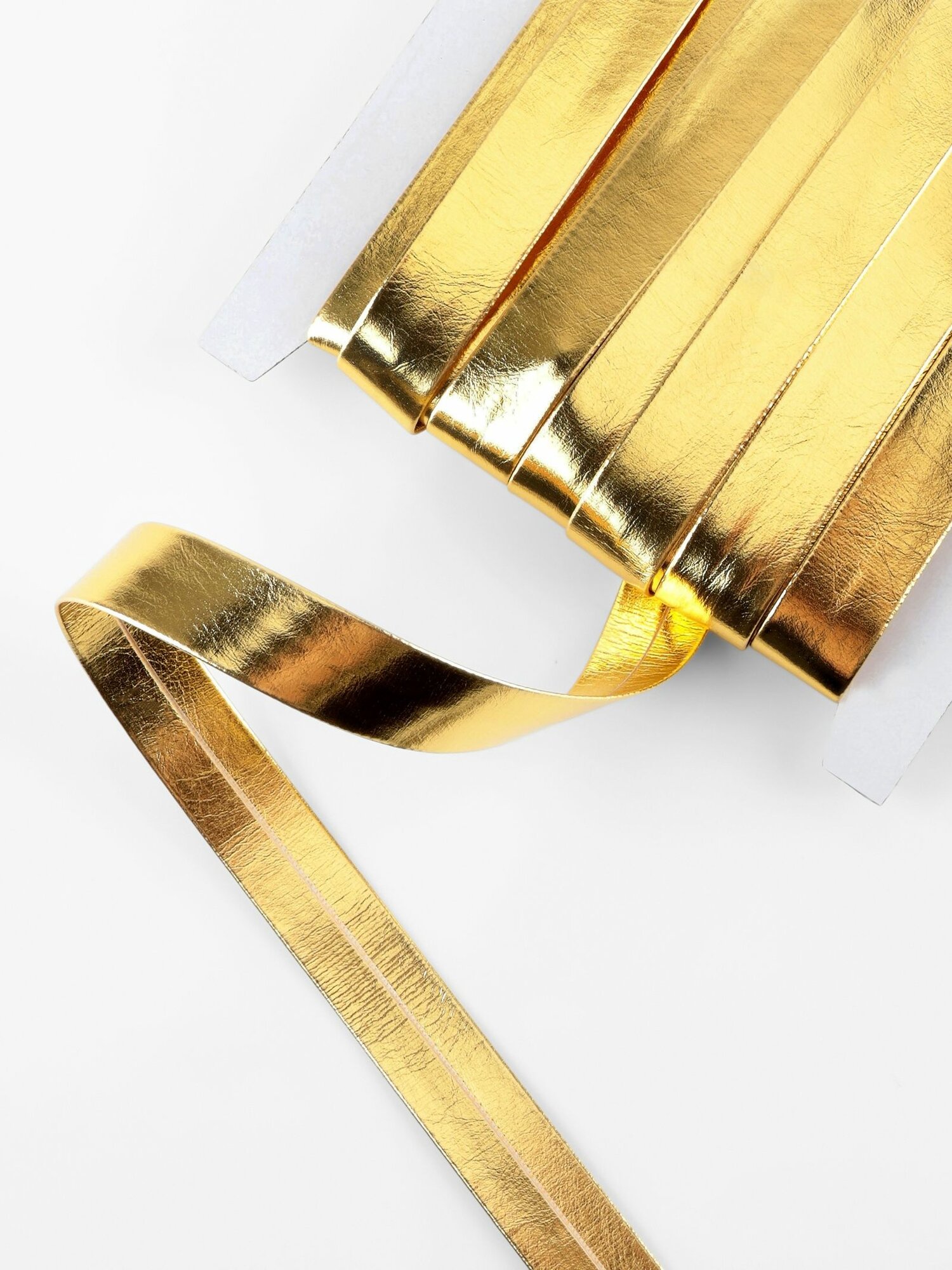 Косая бейка, кожзам, 15 мм * 10 +/- 1 м, цвет золотой