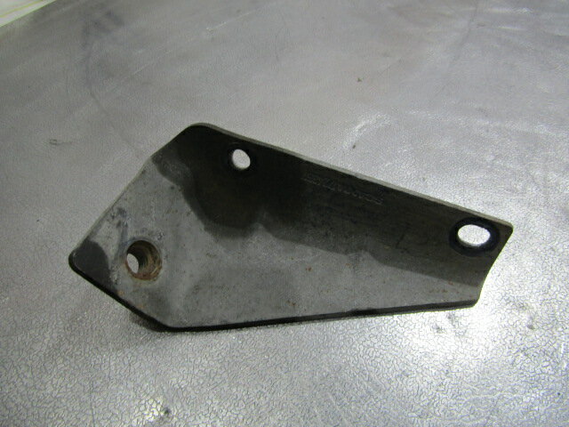 Кронштейн радиатора левый Scania P, G, R