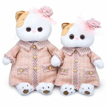 Budi Basa Мягкая Игрушка Кошечка Ли-Ли в розовом костюме в клетку (27см, в подарочной коробке) LK27-