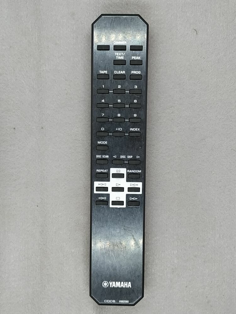 Оригинальный Пульт д-у Yamaha CDC6 V662560