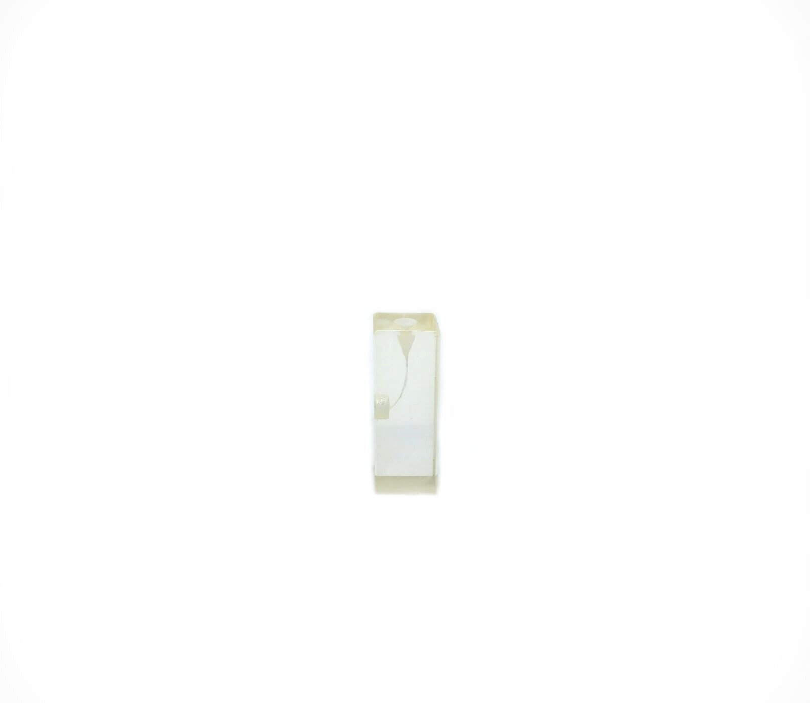 Эндоблок тренировочный, Комплект : 2 шт , одноканальные с конусом . Прозрачные блоки для обучения и закрепления эндодонтических навыков