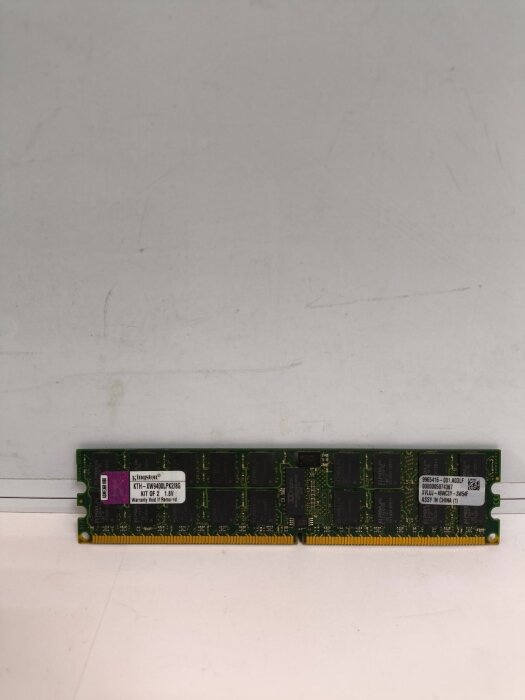 Оперативная память серверная 4GB Kingston DDR2 5300R KTH-XW9400LPK2/8gb kit of 2 1 планка