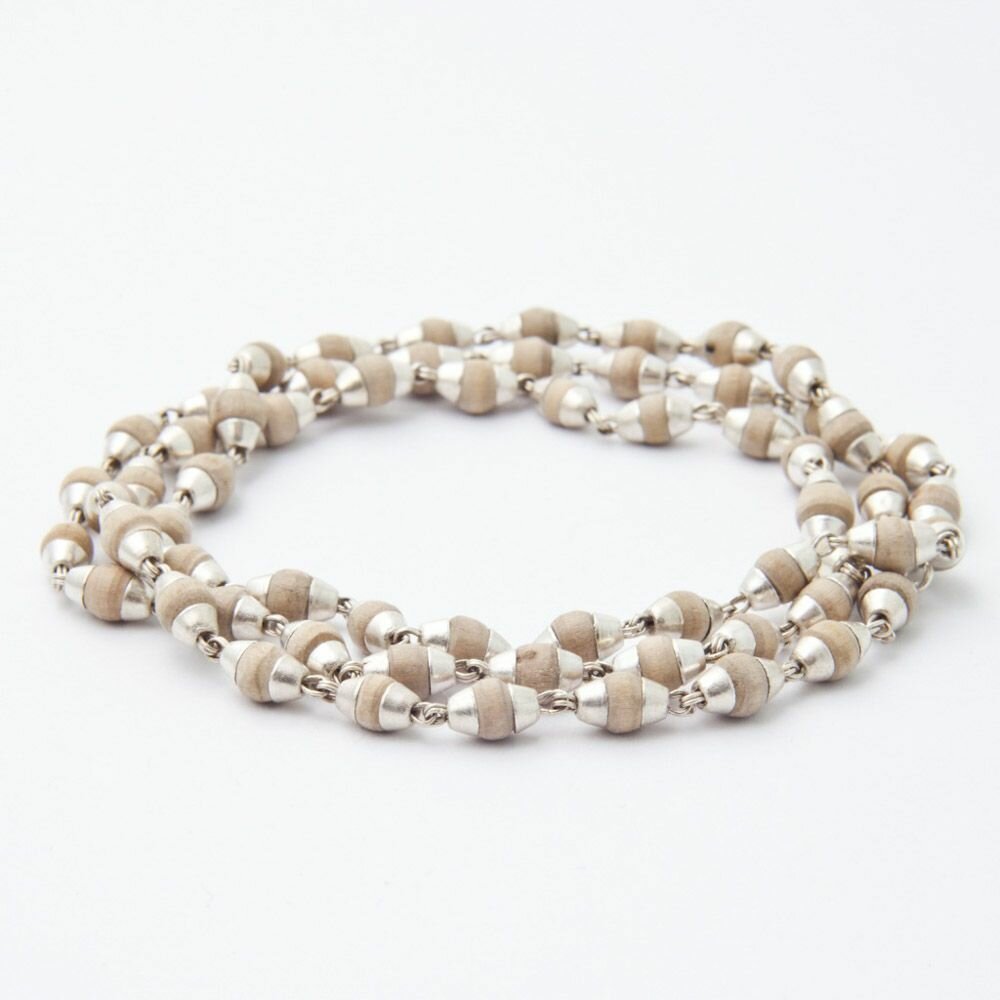 Бусы, дерево