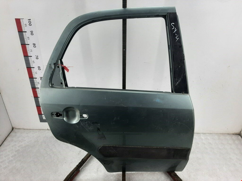 Дверь задняя правая Suzuki SX4 1 6800379J00 арт. 1802396