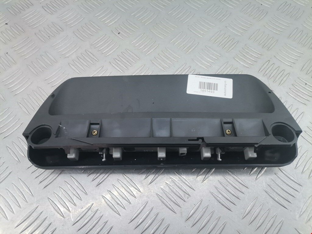 Фонарь дополнительный тормозной (стоп-сигнал) Citroen C5 1 6351EV арт. 1851493